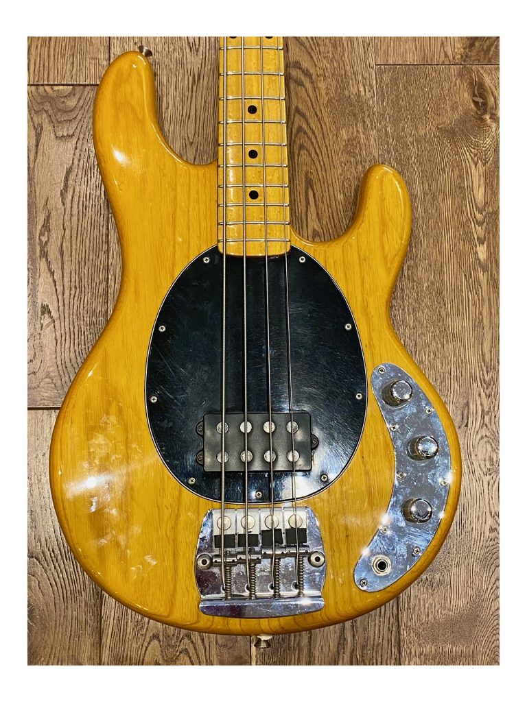 MUSIC MAN STINGRAY BASS de 1977 | Le Guitarium