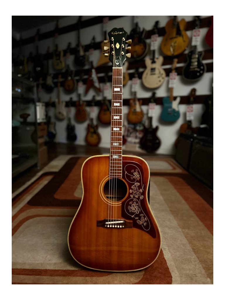 EPIPHONE FRONTIER FT-110 de 1964 - Le Guitarium